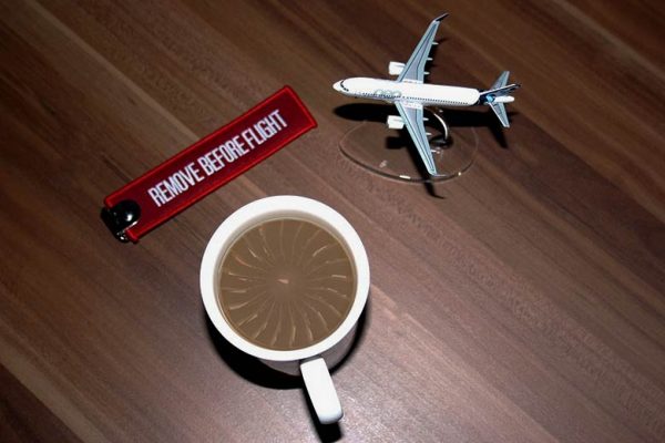 Why airplane coffee tastes terrible, and what to drink instead - Caffe ...